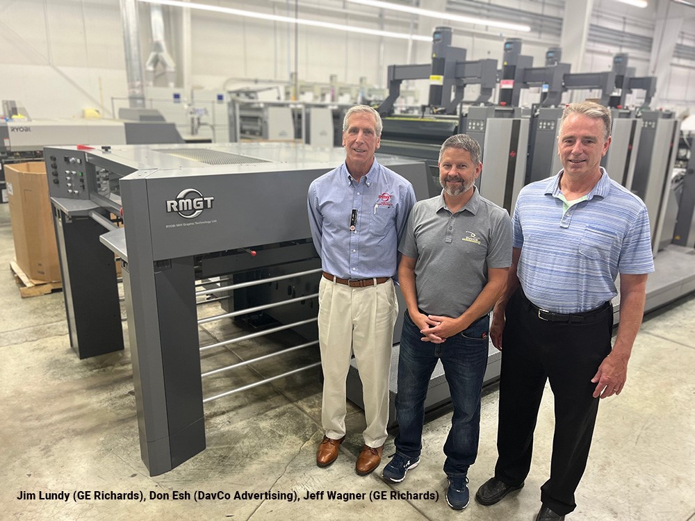 DavCo Advertising Installs RMGT 9 Series LED-UV Press